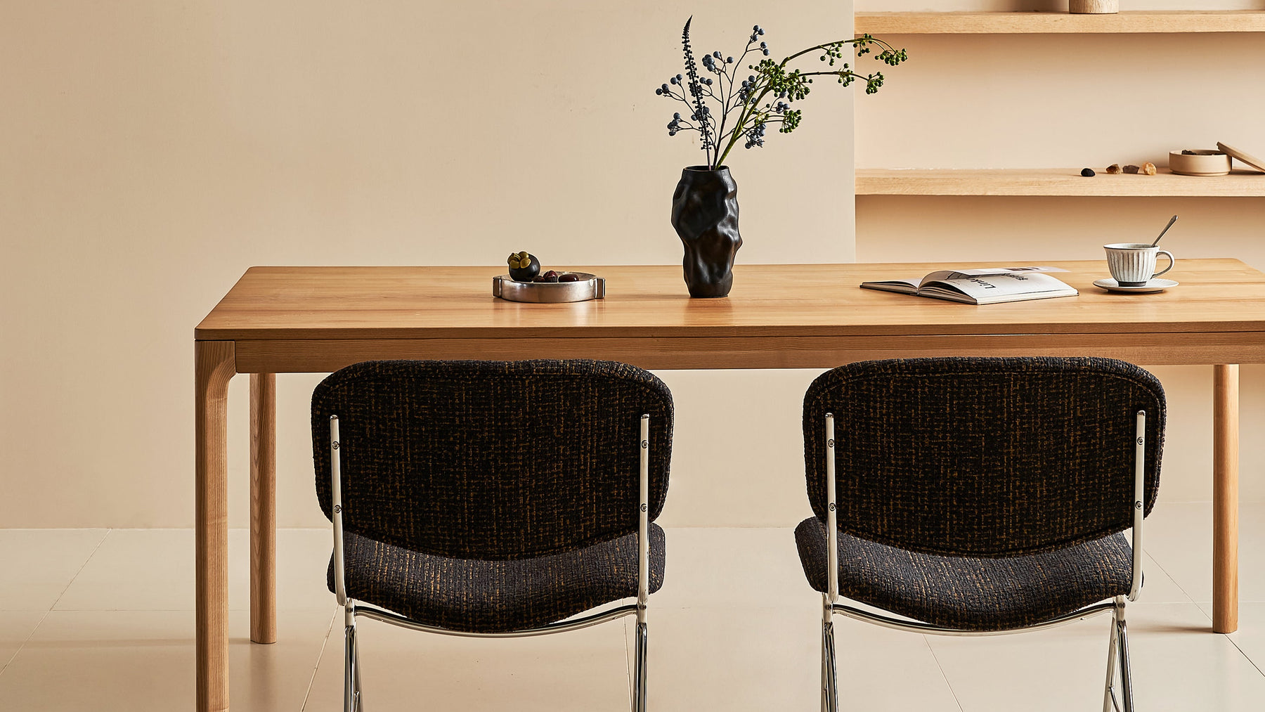 Horseshoe Dining Table | solid wood dining table | 實木餐桌 | WOODIFY Living
