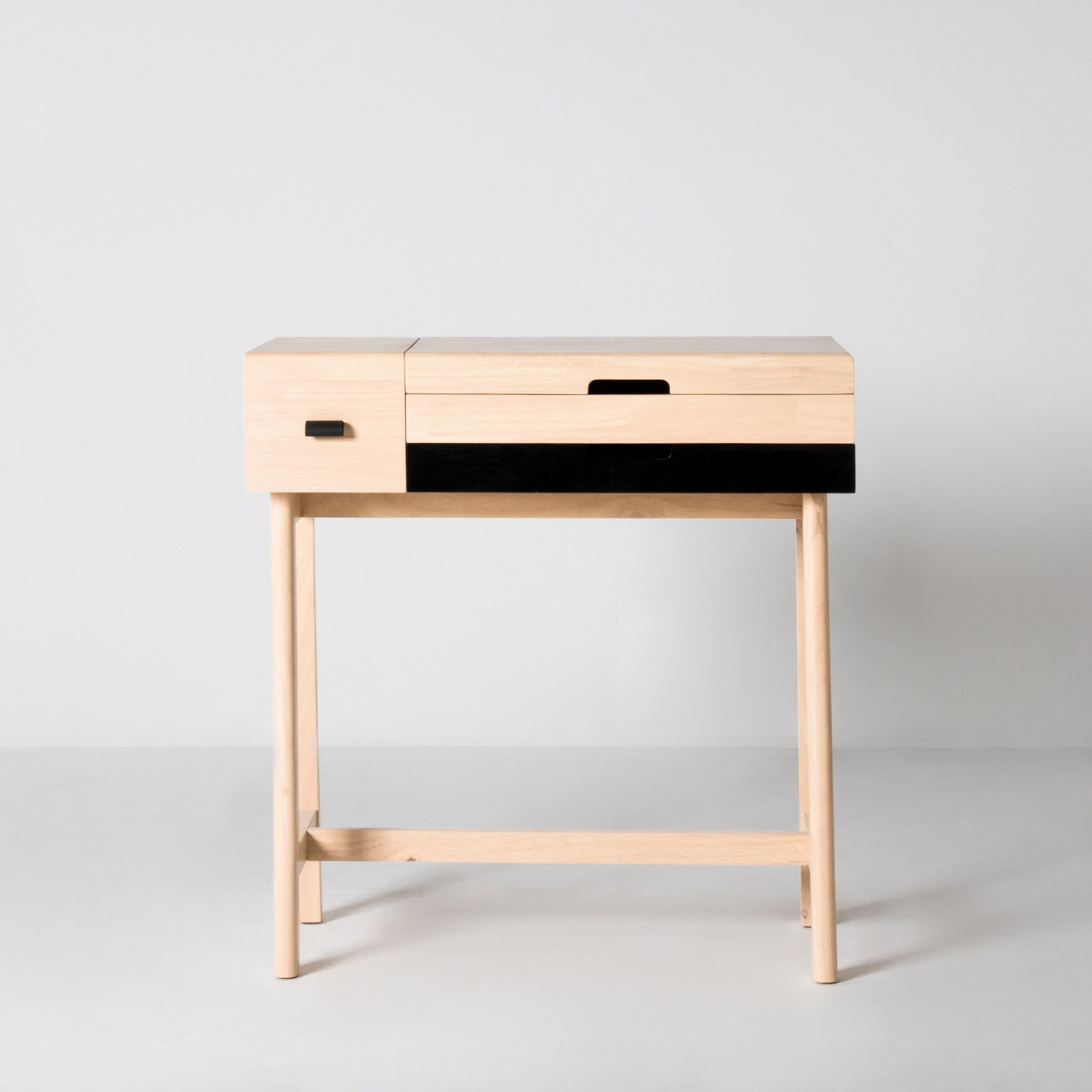 WOODIFY Living - Oreo Dressing table